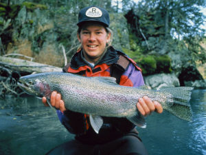 Steelhead vs Rainbow Trout: What’s the Difference? – More Trout